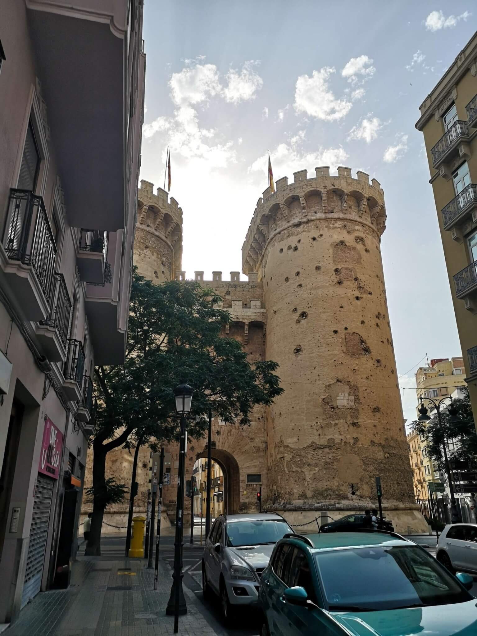 Old Town, Valencia: A Comprehensive Guide to La Ciutat Vella - Abroad ...