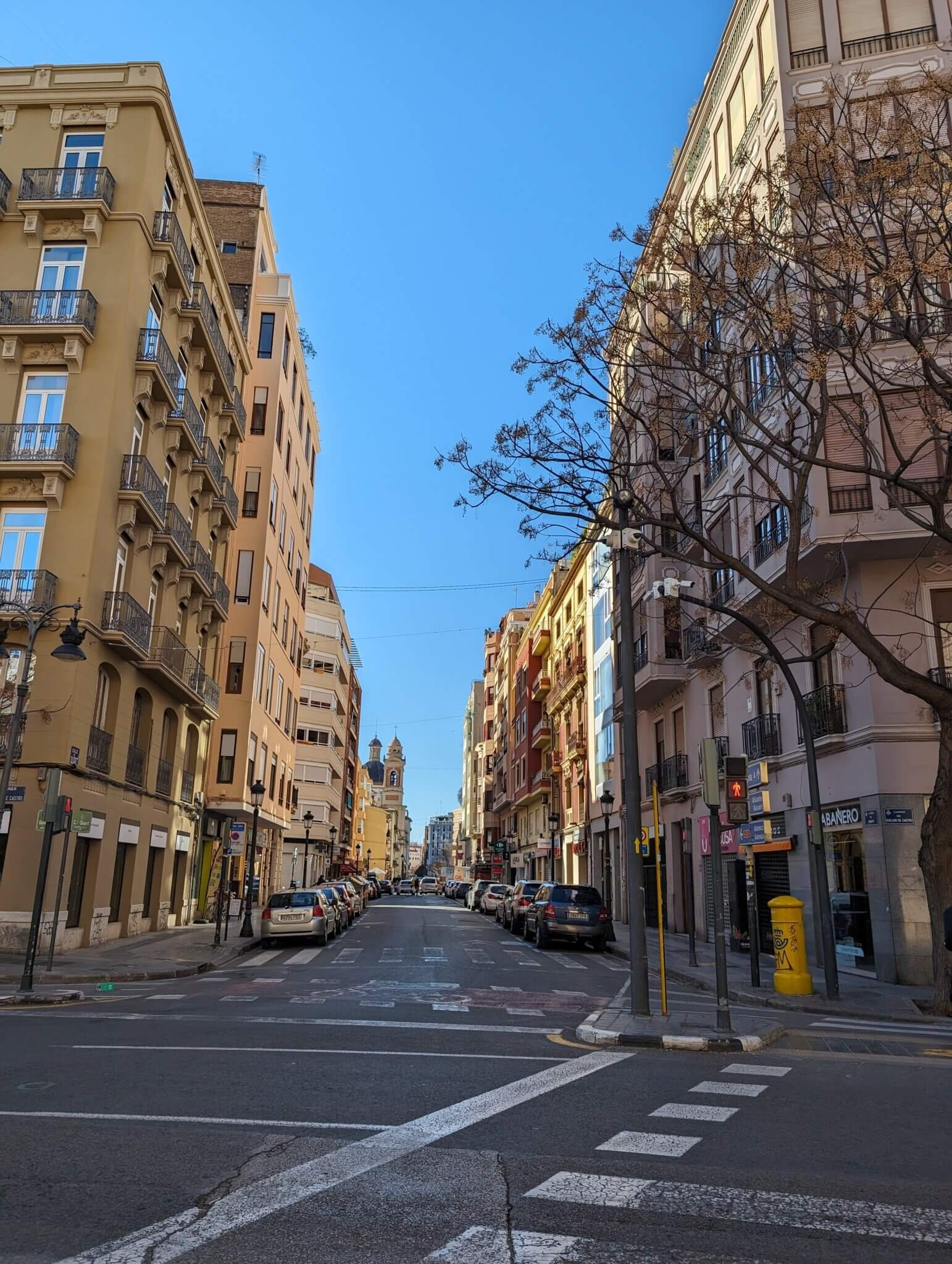 Valencia Neighborhood Guide — What You Should Know Before Coming ...