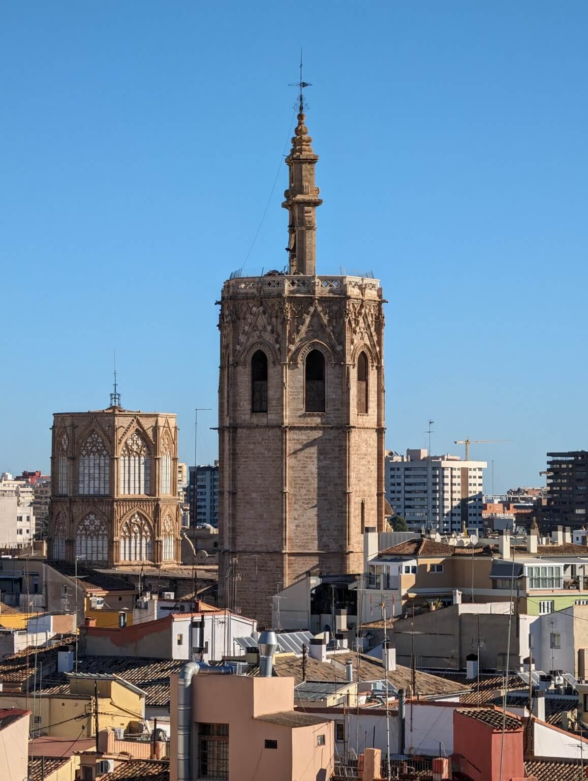Valencia On A Budget — A Thrifty Travel Guide - Abroad in Valencia